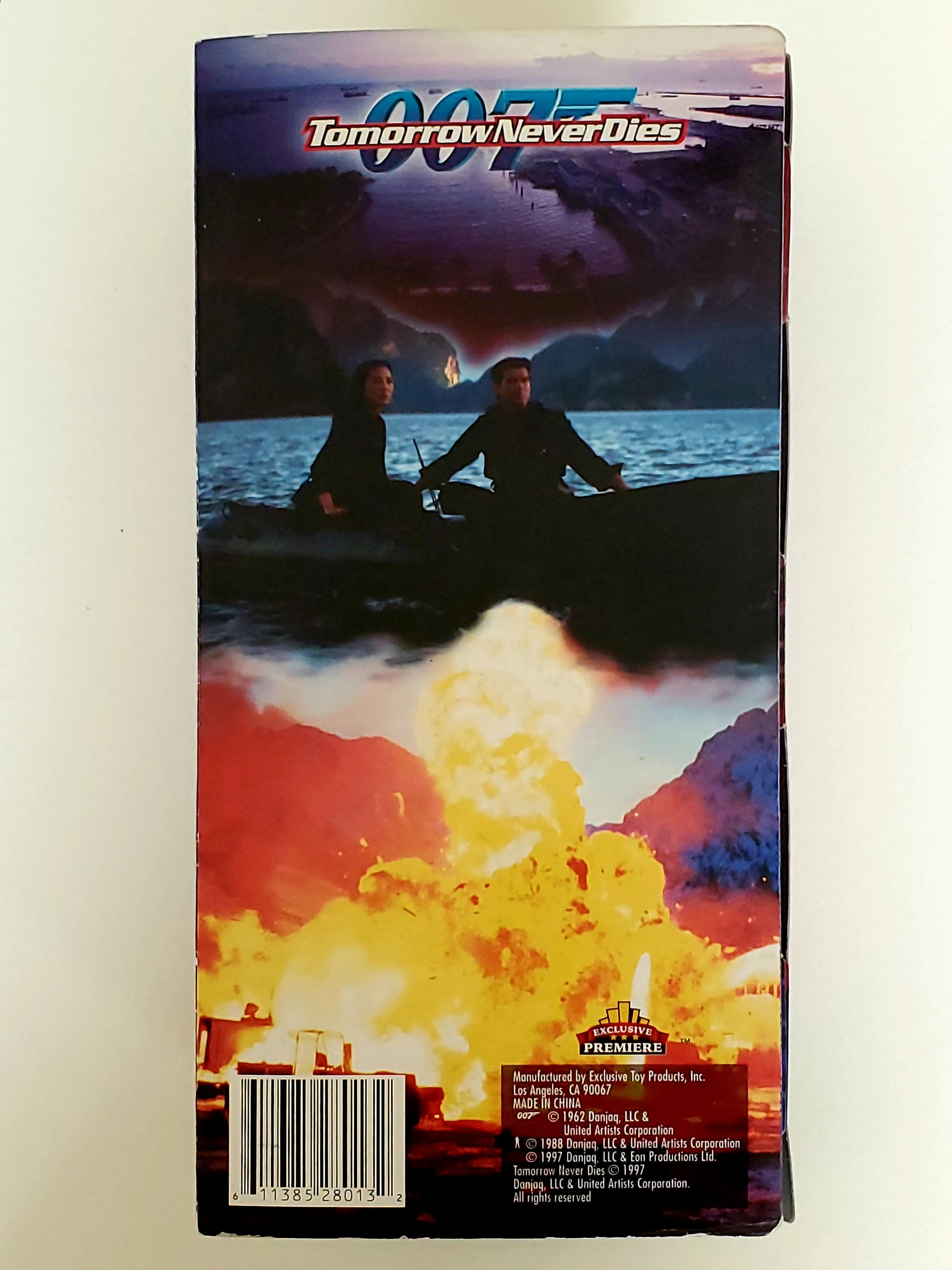 Tomorrow Never Dies Elliot Carver from James Bond 007 – Action Figures ...