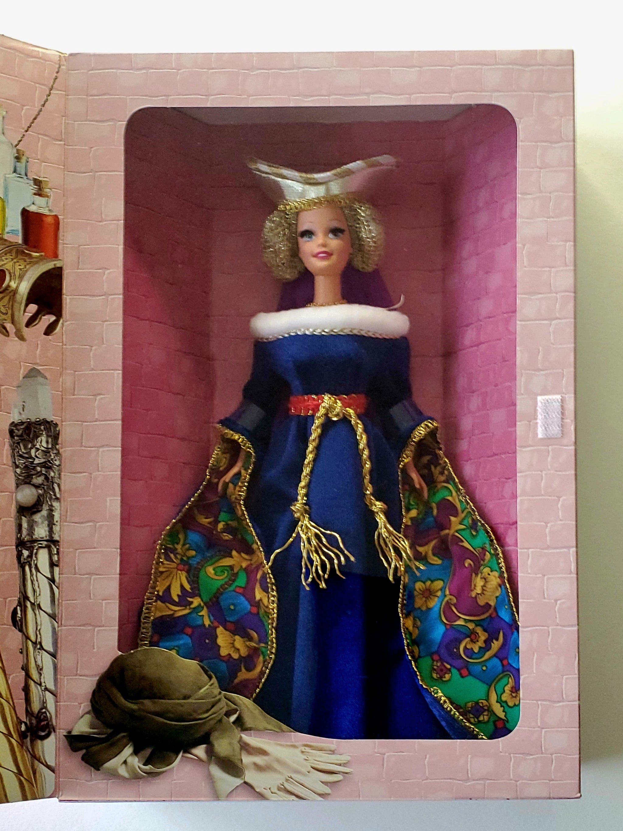The Great Eras Collection Medieval Lady Barbie Doll – Action Figures ...